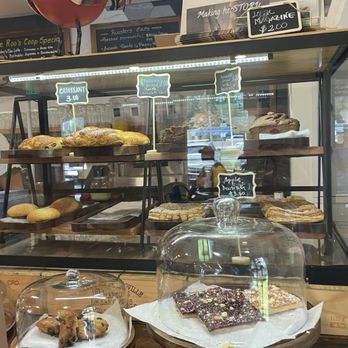 ROOSTERS COFFEEHOUSE - Updated October 2025 - 182 Photos & 70 Reviews ...