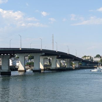 VETERANS MEMORIAL BRIDGE - Updated October 2025 - Salem, Massachusetts ...