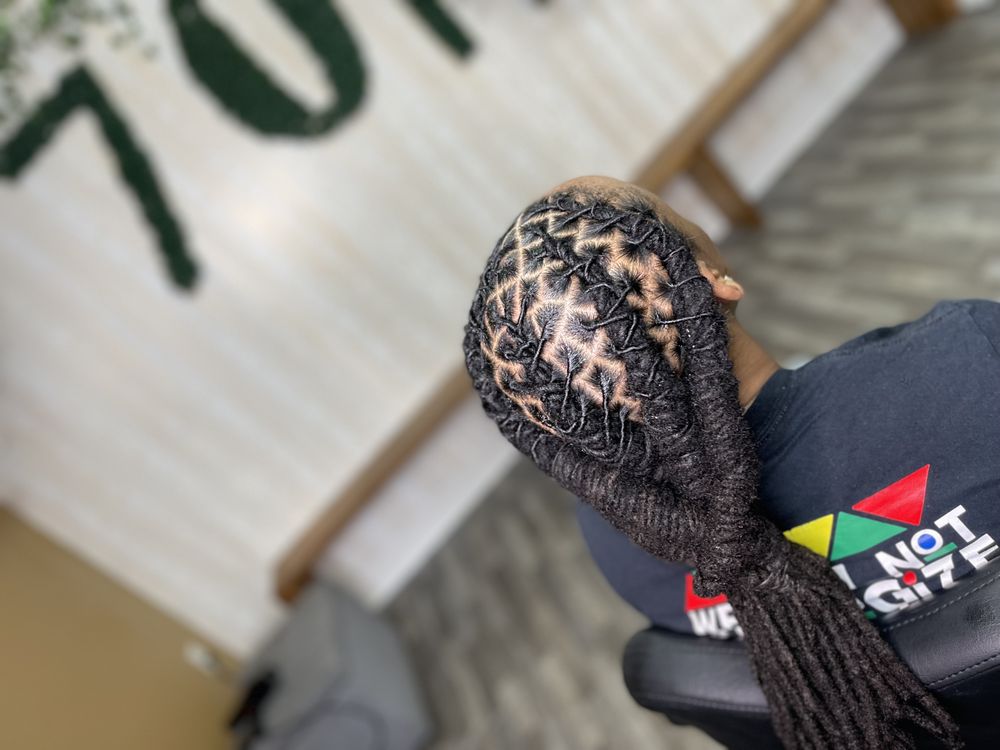 DREADS BY CI - Updated February 2025 - 31 Photos - 1428 S Kingsway Rd ...