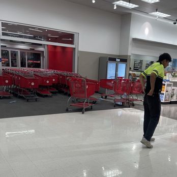 TARGET - Updated April 2025 - 304 Photos & 374 Reviews - 2270 N ...