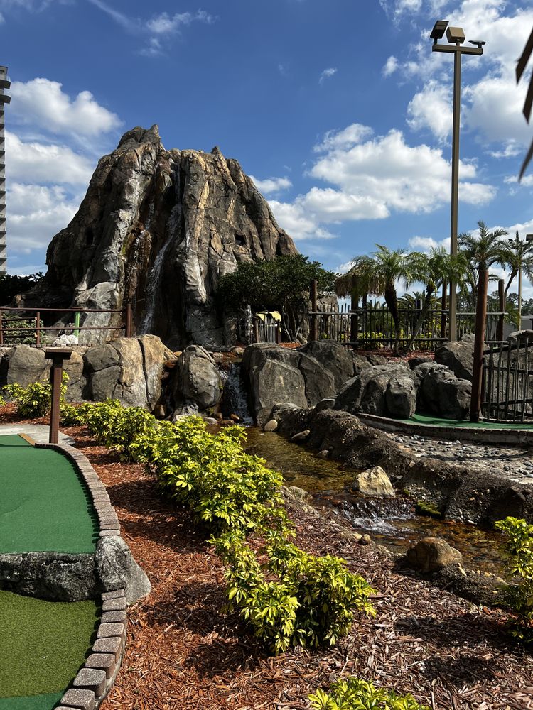 HAWAIIAN RUMBLE ADVENTURE GOLF - 153 Photos & 118 Reviews - 13529 State ...