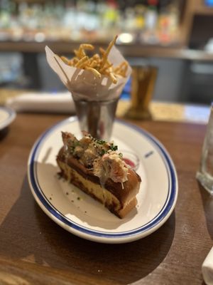 HUDSON HOUSE - Updated January 2026 - 462 Photos & 221 Reviews - 1966 W ...