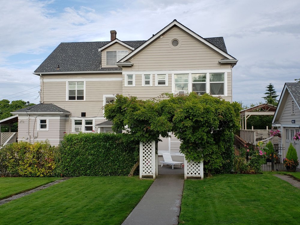 NANTUCKET INN - 62 Photos & 54 Reviews - 3402 Commercial Ave, Anacortes ...