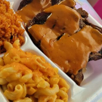 MUNCHIE’S BBQ & SUBS - Updated January 2026 - 65 Photos & 56 Reviews ...