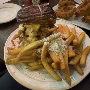 COWBELL BURGER & WHISKEY BAR - Updated April 2026 - 875 Photos & 916 ...