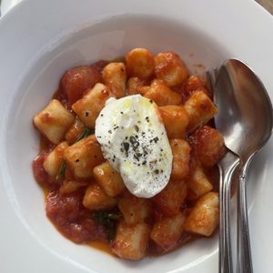 ENOTECA SOCIALE - 282 Photos & 321 Reviews - 1288 Dundas St W, Toronto ...