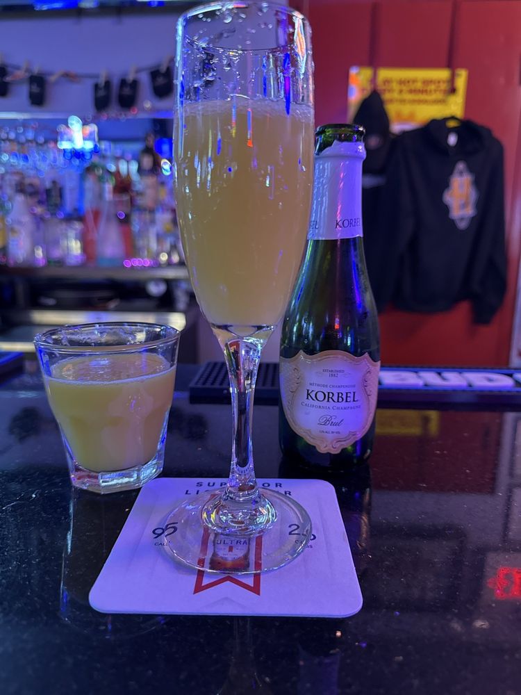 HIDEAWAY BAR - Updated January 2026 - 19 Photos - 1335 12th St, Sanger ...