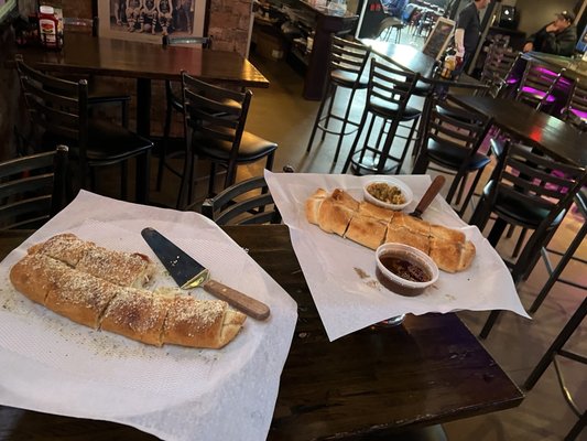 CRAZY POUR - Updated October 2025 - 239 Photos & 344 Reviews - 105 E ...