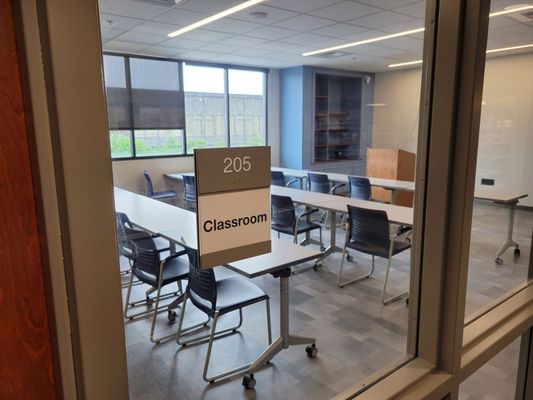 UPPER DUBLIN PUBLIC LIBRARY - Updated October 2025 - 27 Photos - 520 ...