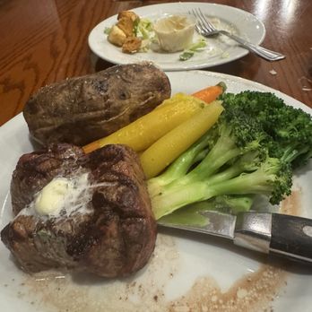 PRIME STEAKHOUSE AT HARRIS RANCH - Updated April 2025 - 493 Photos ...