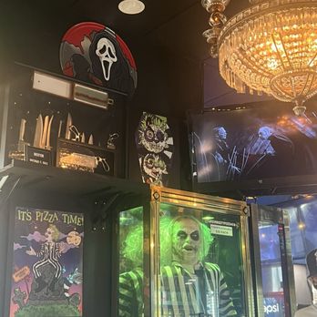 UNIVERSITY PIZZA COMPANY UPC - Updated November 2025 - 261 Photos - 209 ...