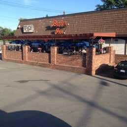 BUTLER INN - Updated July 2025 - 60 Photos & 114 Reviews - 12400 W ...