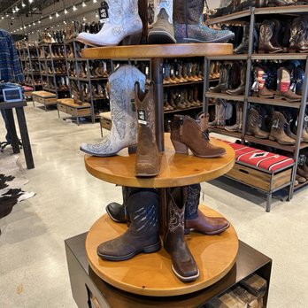 BOOT BARN - Updated December 2025 - 73 Photos & 10 Reviews - 11850 ...