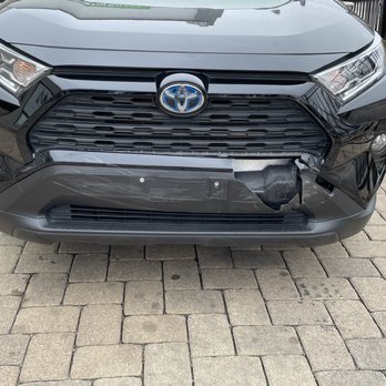 B & M AUTO COLLISION CENTER - Updated December 2025 - 34 Photos & 85 ...