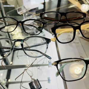 WELLISH ABRAMS VISION INSTITUTE - Updated April 2025 - 12 Photos - 6710 ...