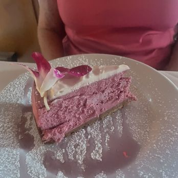 RED SHOE ISLAND BISTRO - Updated May 2024 - 255 Photos & 238 Reviews ...