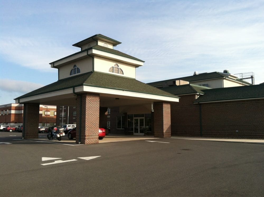 SOUTH BRANCH INN - Updated June 2026 - 10 Photos - 64 Heritage Cir ...