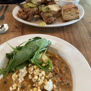 DAI DUE - Updated July 2024 - 1172 Photos & 709 Reviews - 2406 Manor Rd ...