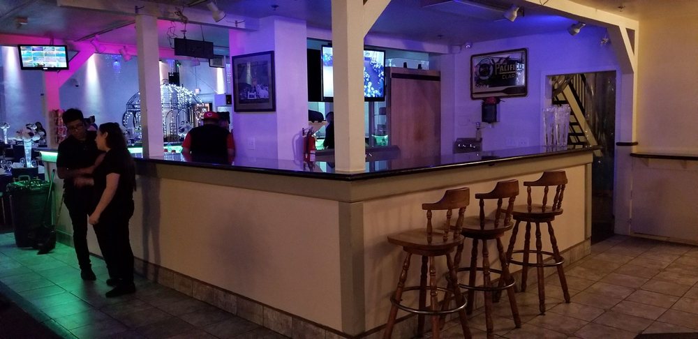 SALON BRANDY - 74 Photos & 10 Reviews - Venues & Event Spaces - 541 E Pine St, Compton, CA ...