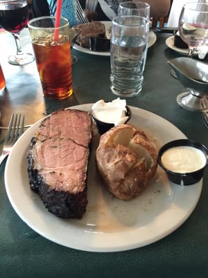 HELLRIEGEL’S INN - Updated October 2025 - 43 Photos & 49 Reviews - 1840 ...