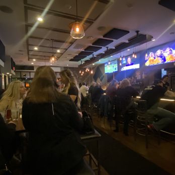 PUB 235 - Updated October 2025 - 193 Photos & 247 Reviews - 235 N Ave ...