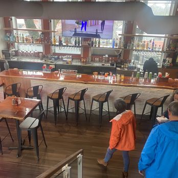 ROOSTERS ON THE RIVER - 28 Photos & 24 Reviews - 1379 Garden Hwy ...