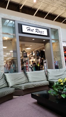 HOT RAGS - Updated October 2025 - 499 Chicago Ridge Dr, Chicago Ridge ...