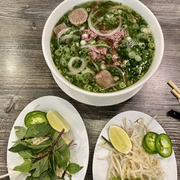 PHO 21 - Updated July 2024 - 753 Photos & 438 Reviews - 2569 S King Rd ...