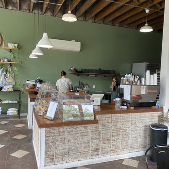 MADE WITH LOVE BAKERY - Updated November 2024 - 44 Photos & 38 Reviews ...