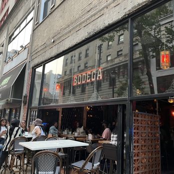 BODEGA BAR - Updated November 2025 - 194 Photos & 137 Reviews - 1223 ...