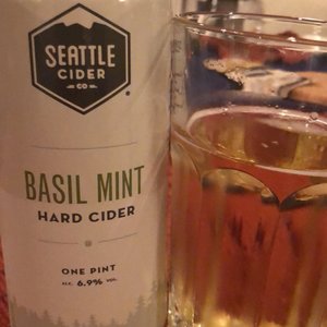 SEATTLE CIDER COMPANY - 76 Photos & 67 Reviews - 4660 Ohio Ave S ...