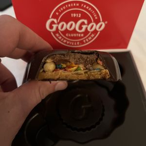 GOO GOO CHOCOLATE CO - 604 Photos & 233 Reviews - 116 3rd Ave S ...