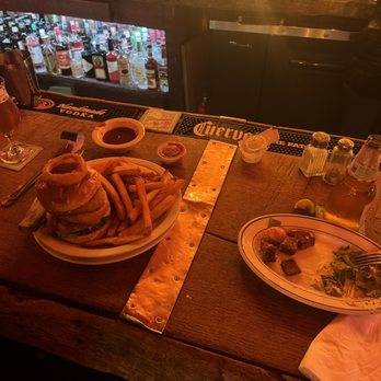 STOCKADE GRUB & WHISKEY - Updated November 2024 - 281 Photos & 576 ...