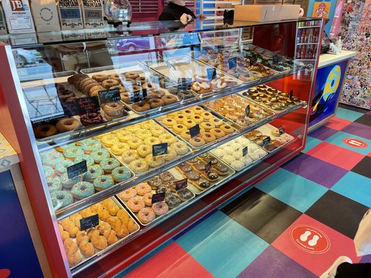 FORTUNE DOUGHNUT - Updated January 2025 - 29 Photos & 14 Reviews - 2306 ...