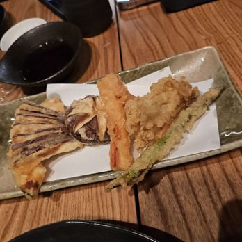 MODAN - Updated July 2025 - 390 Photos & 76 Reviews - 1788 Chain Bridge ...