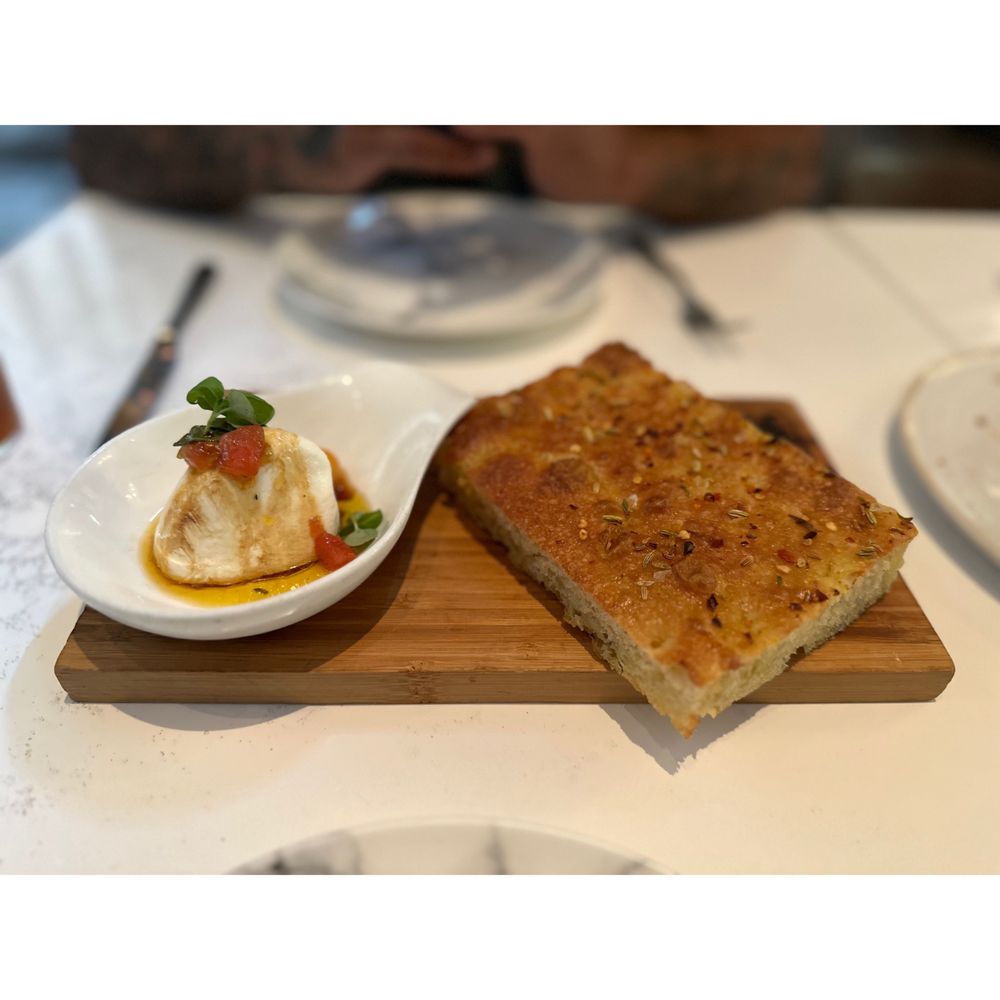 SLOPE ROOM - 258 Photos & 118 Reviews - 352 E Meadow Dr, Vail, Colorado ...