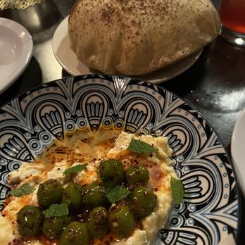 CALLIOPE - Updated July 2025 - 188 Photos & 120 Reviews - 422 E M L ...