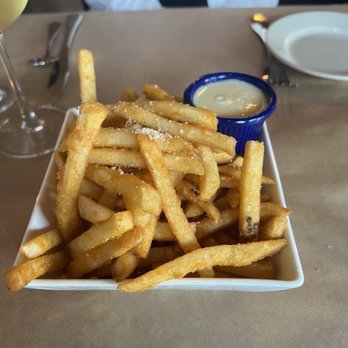 COCO - Updated December 2024 - 585 Photos & 409 Reviews - 888 Main St ...