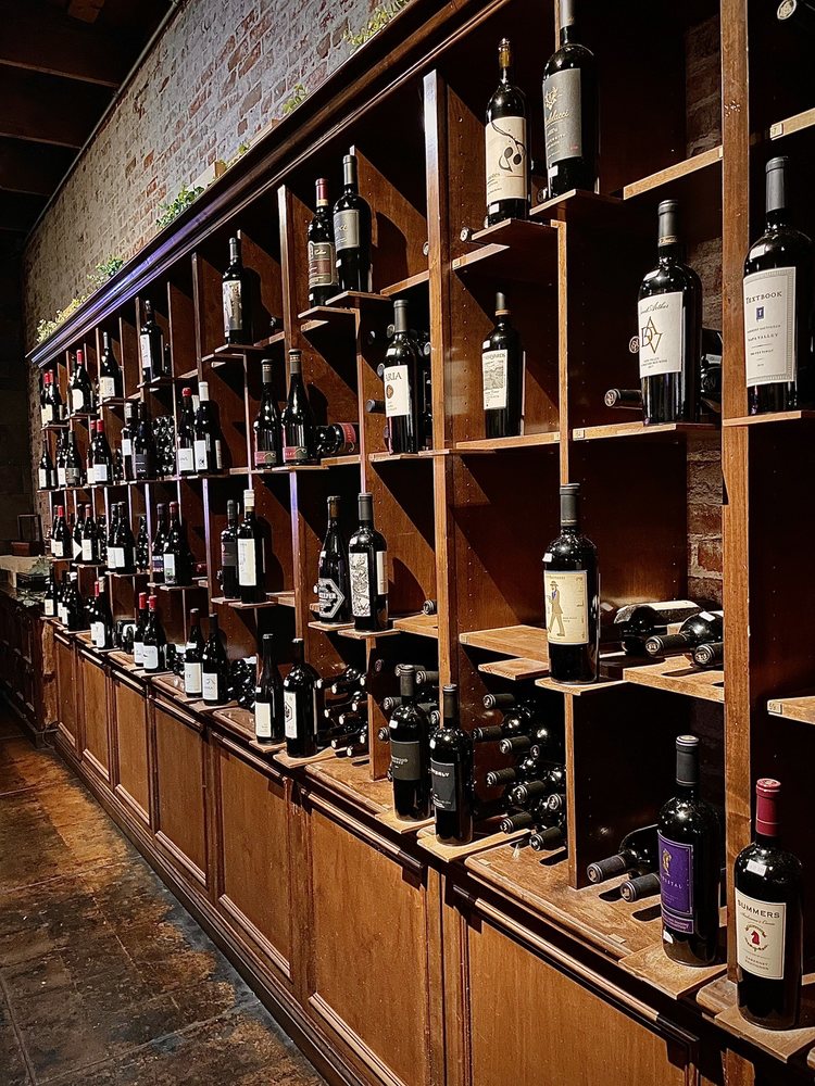 TWISTED VINE - 1134 Photos & 1283 Reviews - 127 W Commonwealth Ave ...