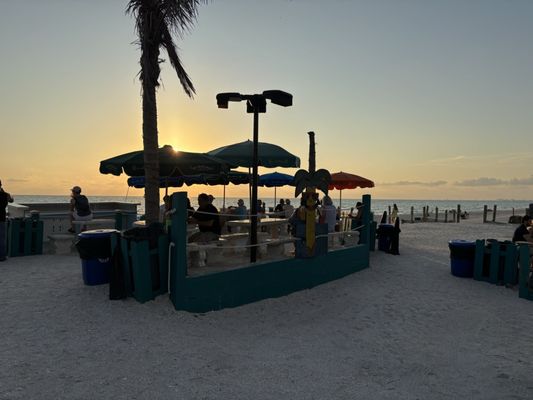 DOC’S BEACH HOUSE - Updated September 2025 - 430 Photos & 629 Reviews ...