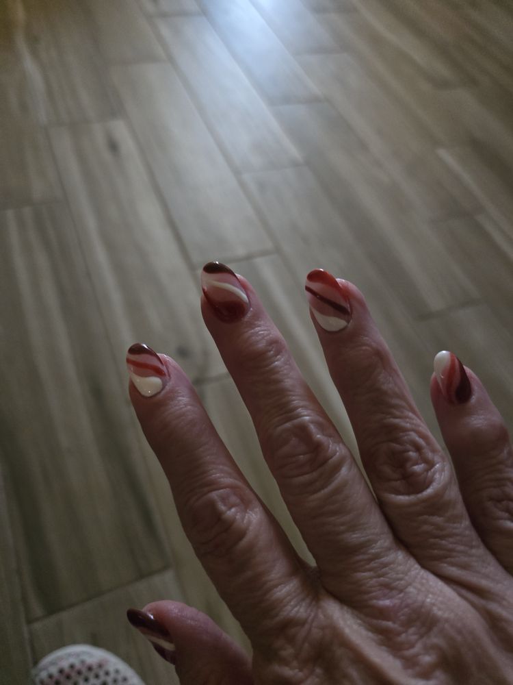 JUSTIN NAIL LOUNGE - Updated December 2025 - 22 Photos & 18 Reviews ...