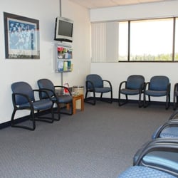 SCRIPPS COASTAL MEDICAL CENTER VISTA - 39 Photos & 127 Reviews - 130 ...