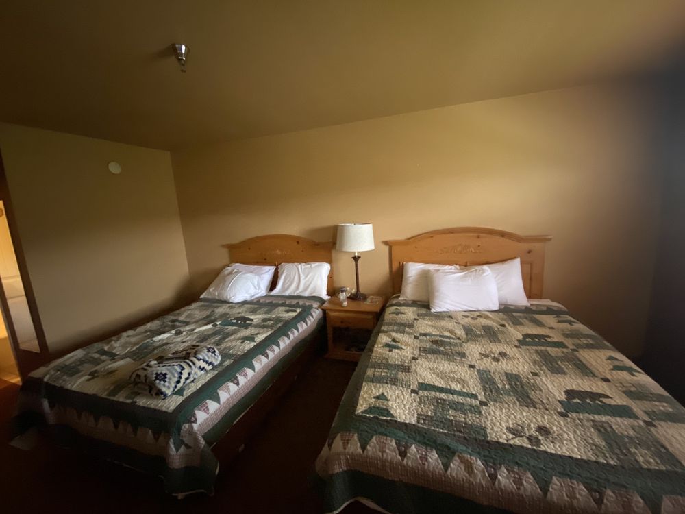 REID RIDGE LODGE - Updated July 2024 - 29 Photos & 43 Reviews - 30 ...