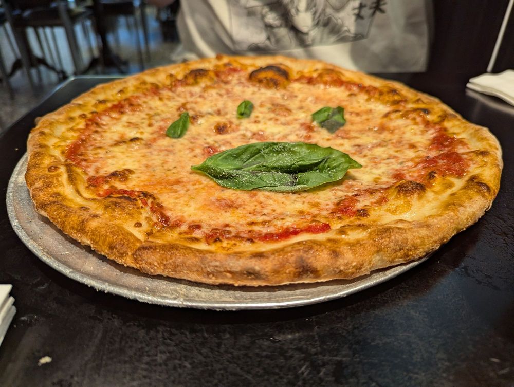 GOOD LUCK PIZZA - Updated October 2025 - 43 Photos - 24 Reviews - 8000 ...