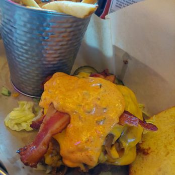 FULL TILT TAVERN - Updated December 2025 - 175 Photos & 107 Reviews ...