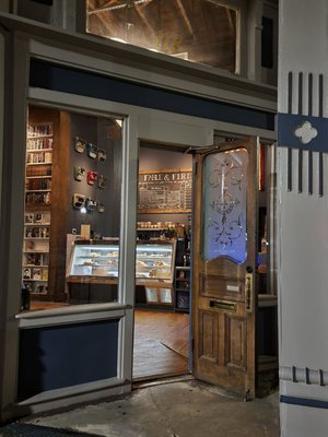 Reviews of FABLE AND FIRE - Updated September 2024 - 225 Photos & 131 ...