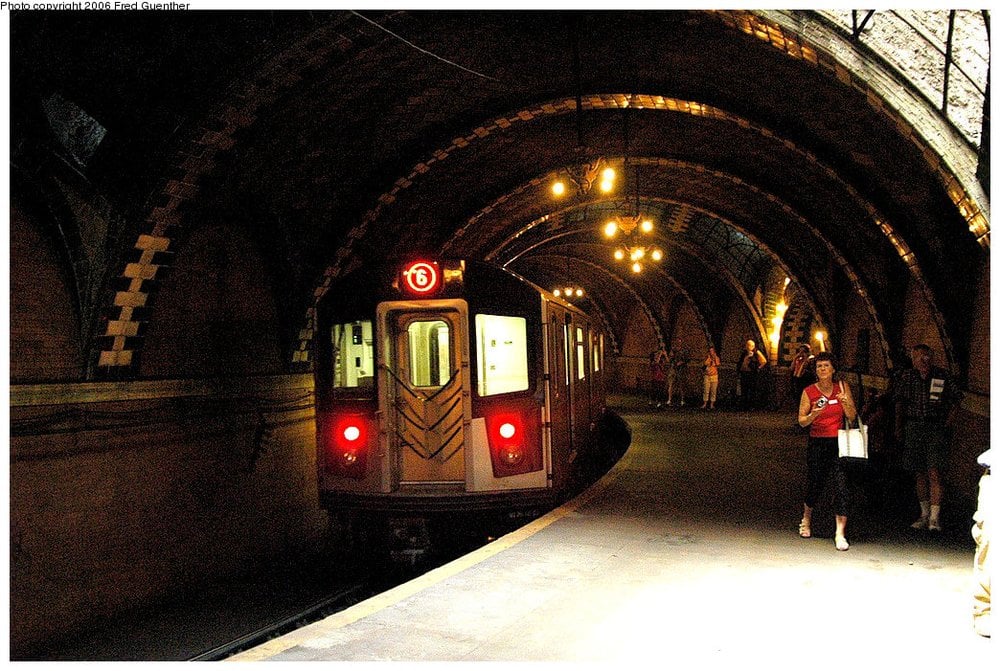 IRT CITY HALL STATION - Updated January 2025 - 15 Photos - New York ...