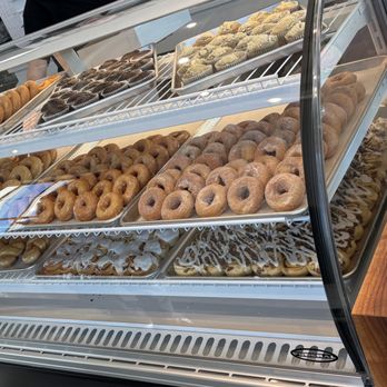 KKP BAKERY - Updated September 2025 - 16 Photos & 17 Reviews - 3621 ...