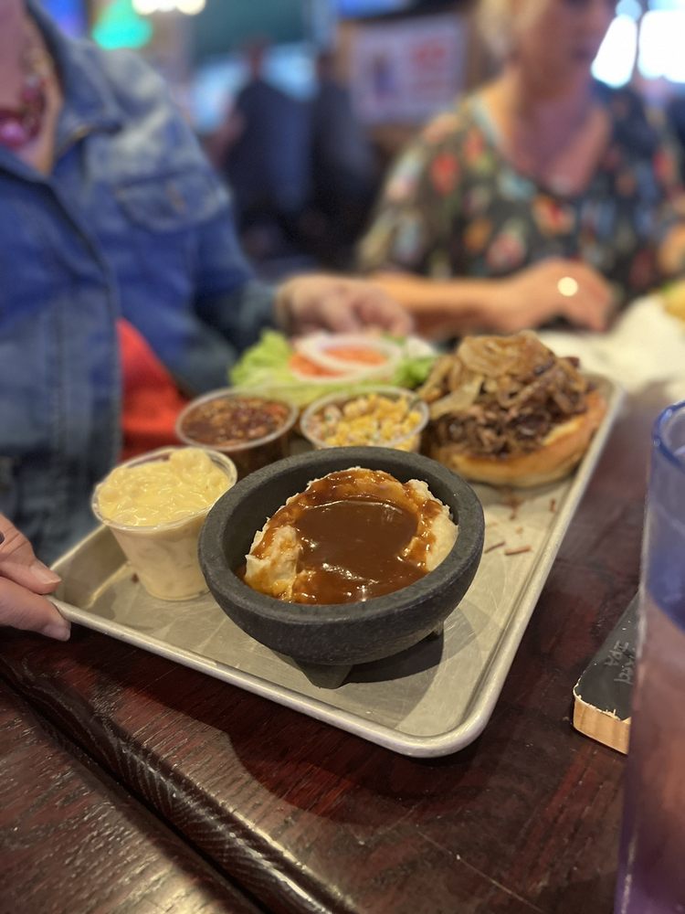 MINNESOTA WING KING - Updated December 2025 - 49 Photos & 36 Reviews ...