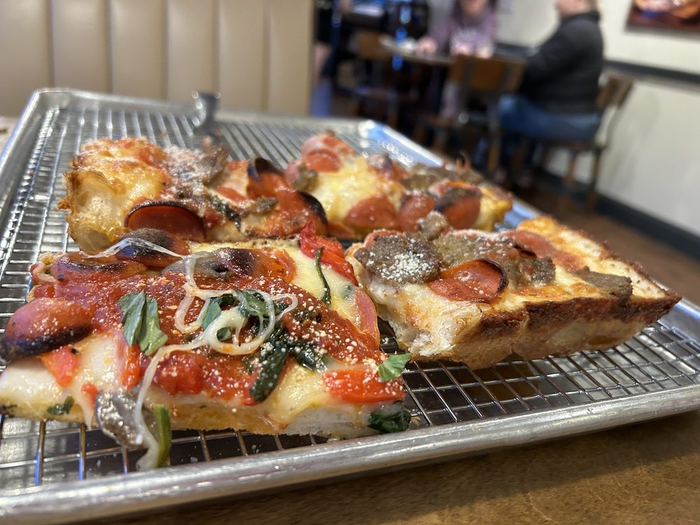 TOSS & FIRE WOOD-FIRED PIZZA - Updated January 2026 - 197 Photos & 237 ...